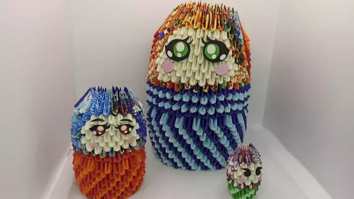 Chubby Matryoshka Dolls Stop-Motion Origami